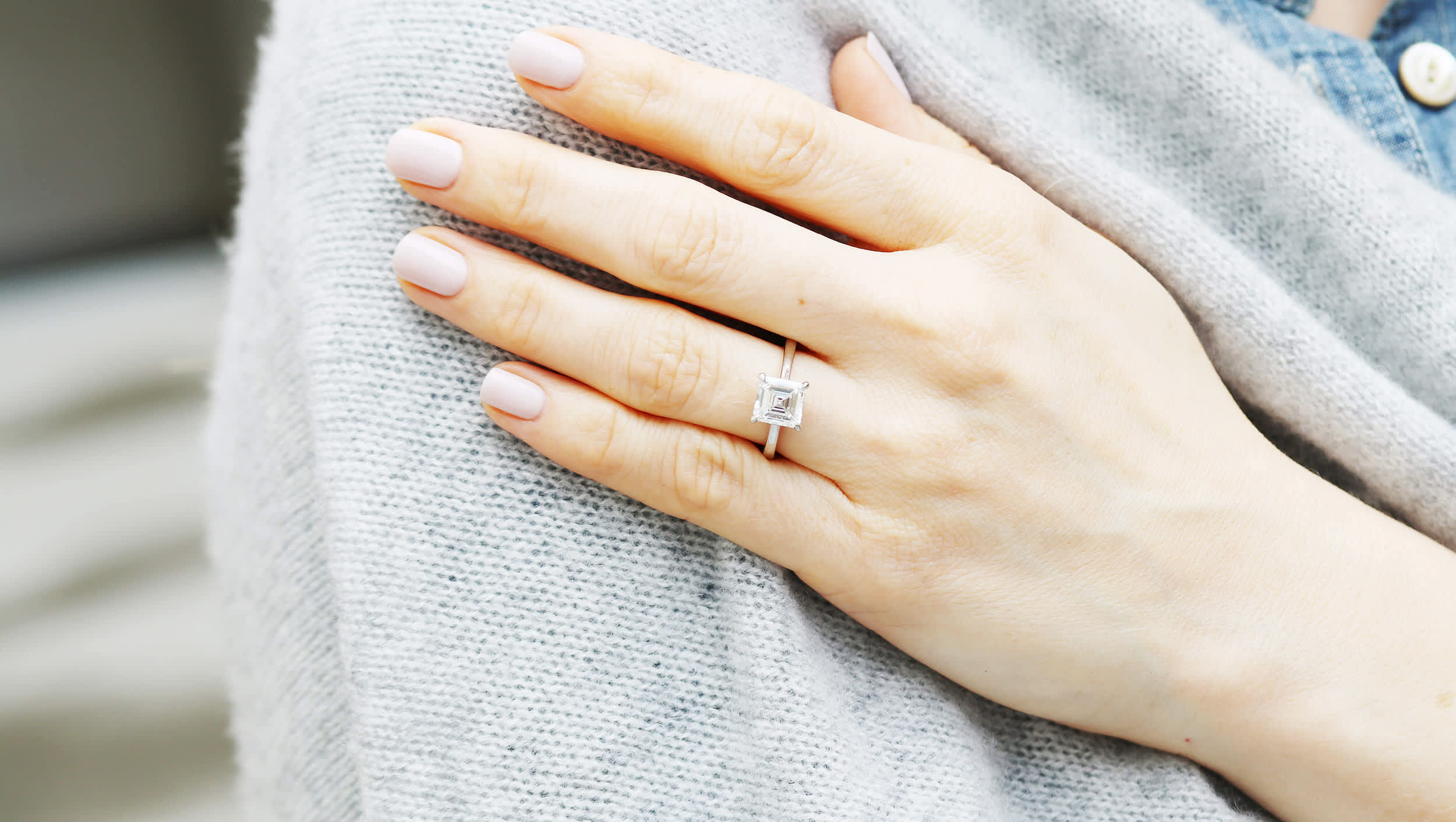 Blue Nuance in Lab Diamonds